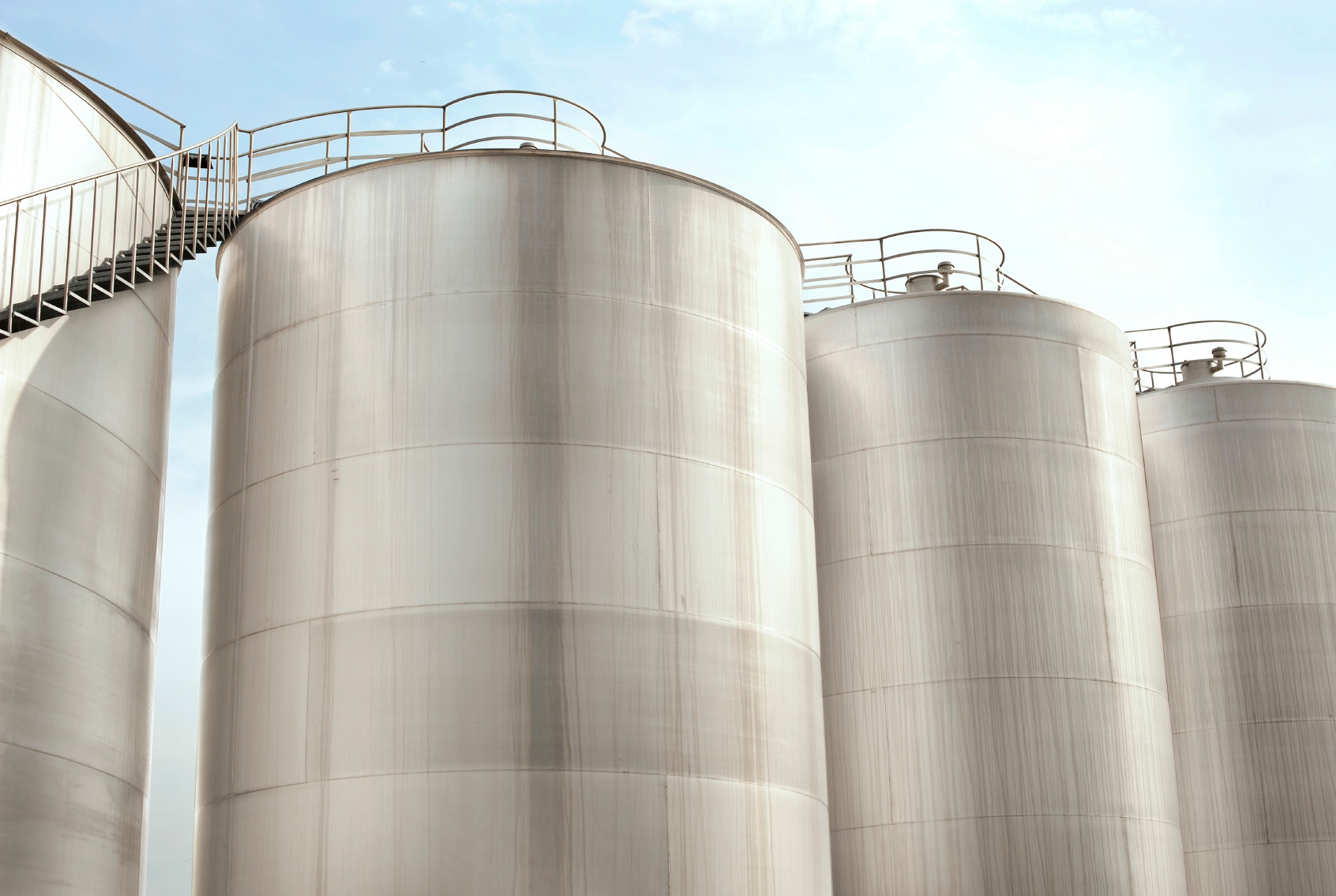 Cheap Biodegradable Oils For Agriculture, Lubrication & Construction